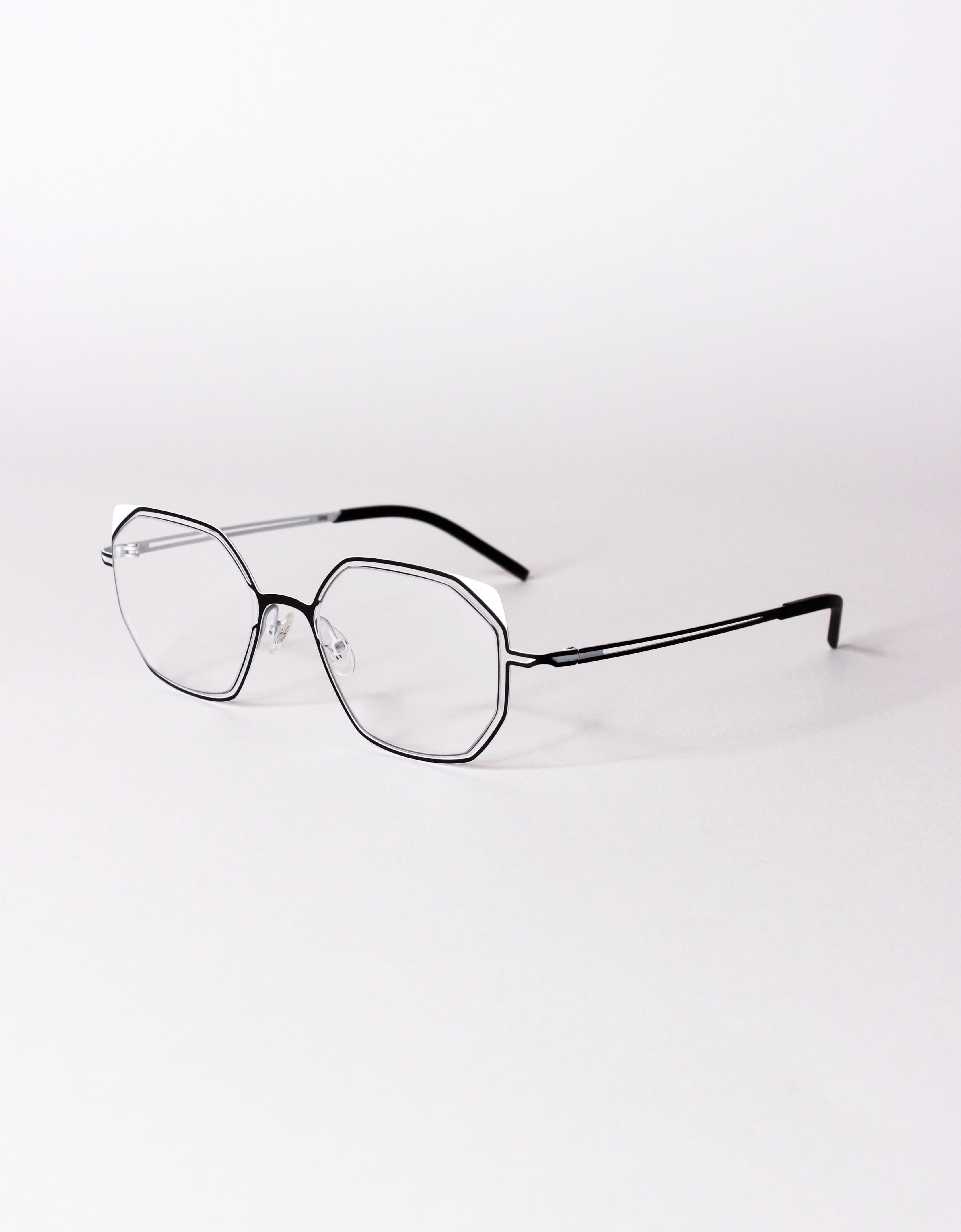GENE 5 - Parasite Eyewear